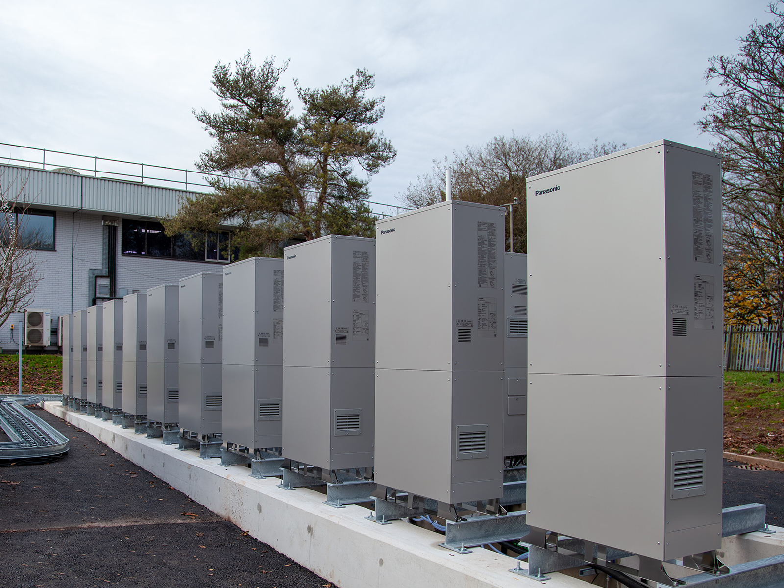 Panasonic Launches Europe’s First Panasonic HX Renewable Energy ...